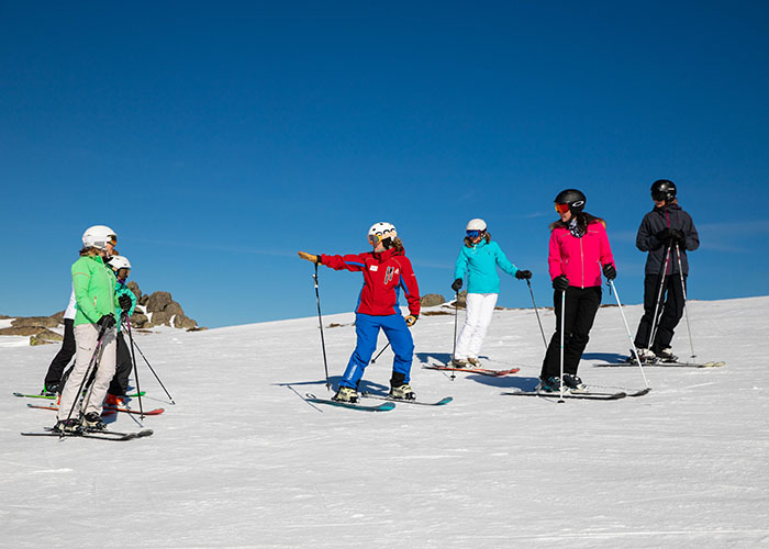 Group Lesson | Improve Your Skiing & Snowboarding | Thredbo, NSW