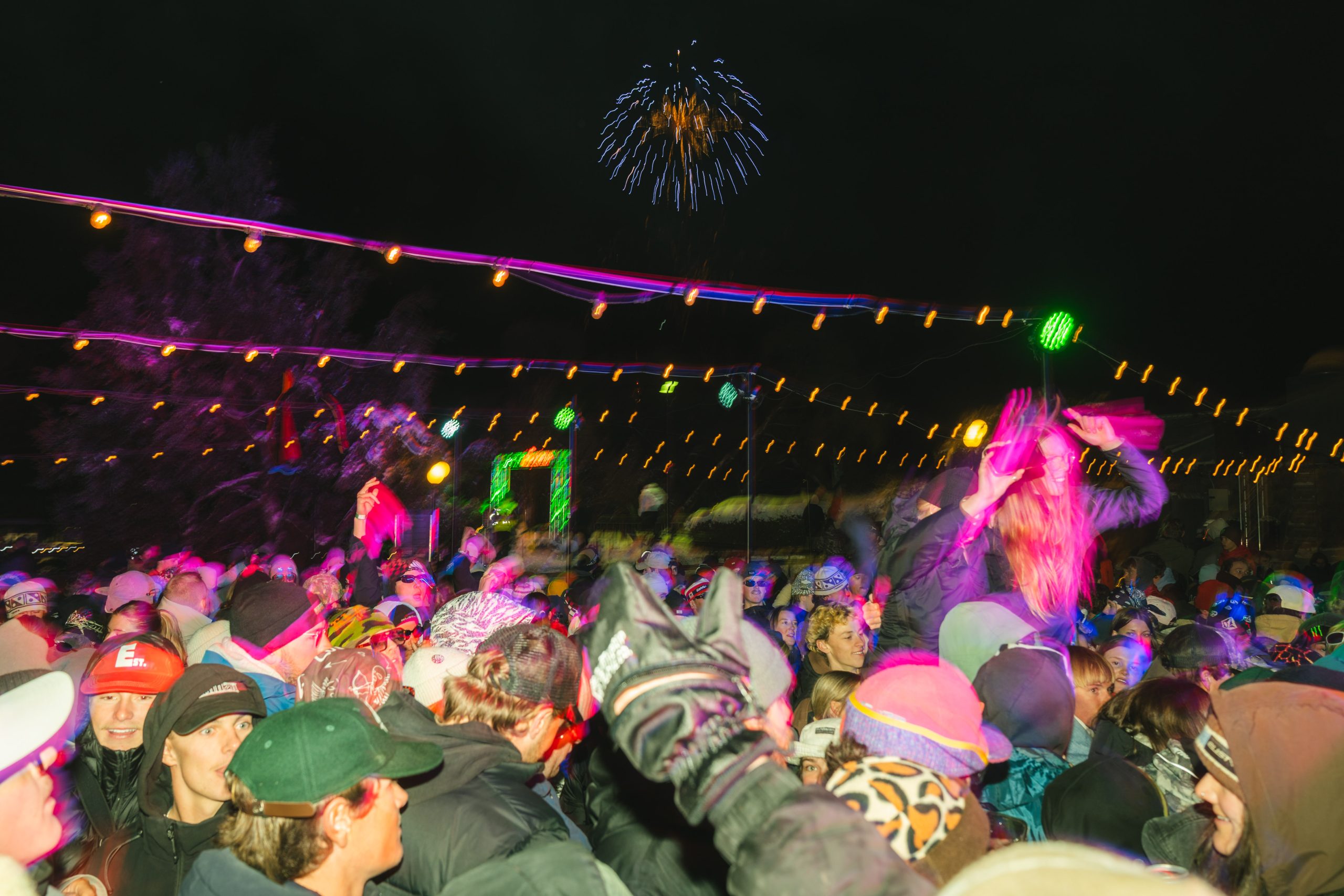 Après Club ft. Special Guest